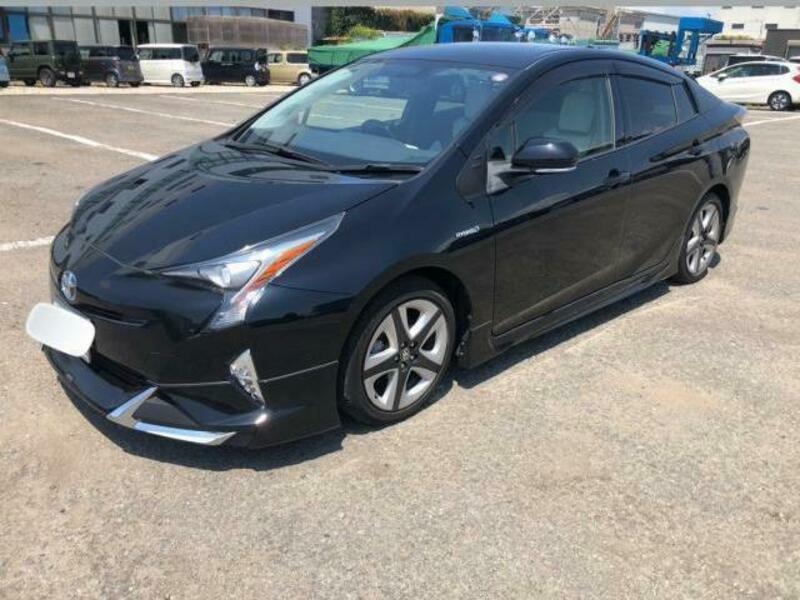 Used 2016 TOYOTA PRIUS ZVW50 | SBI Motor Japan