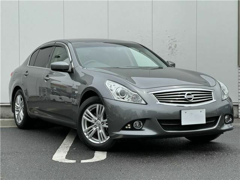 Used 2012 NISSAN SKYLINE NV36 | SBI Motor Japan