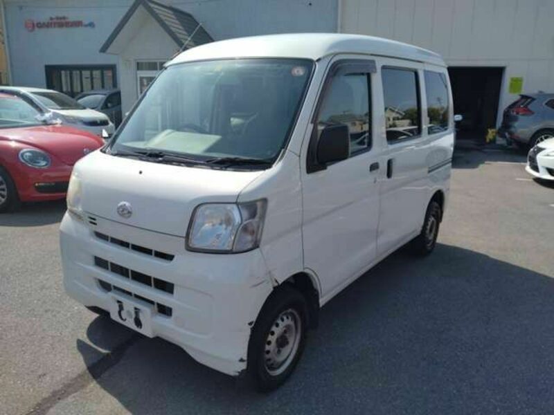 Used 2014 DAIHATSU HIJET CARGO S321V | SBI Motor Japan