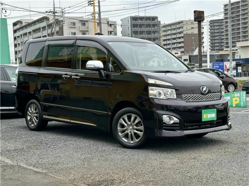 Used 2012 TOYOTA VOXY ZRR75W | SBI Motor Japan
