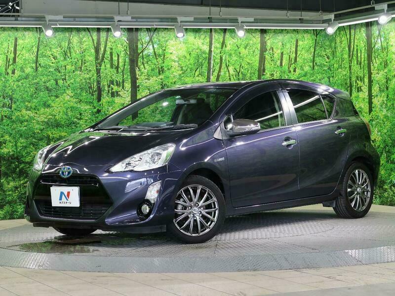 Used 2015 TOYOTA AQUA NHP10 | SBI Motor Japan