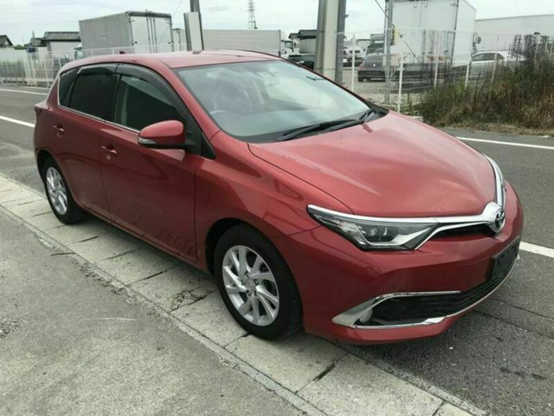 Used 2017 TOYOTA AURIS NZE181H | SBI Motor Japan
