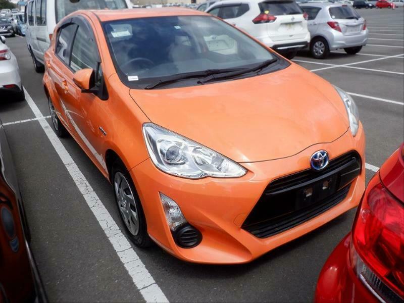 Used 2016 TOYOTA AQUA NHP10 | SBI Motor Japan