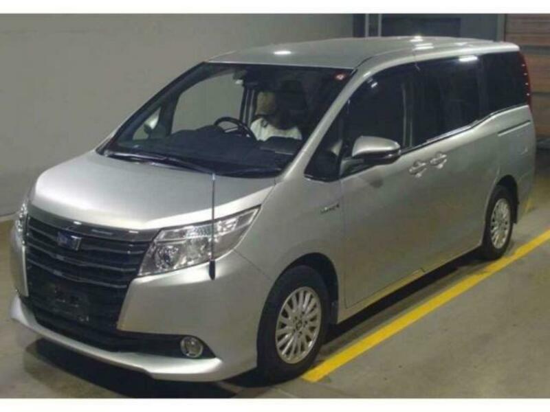 Used 2017 TOYOTA NOAH DAA-ZWR80G | SBI Motor Japan