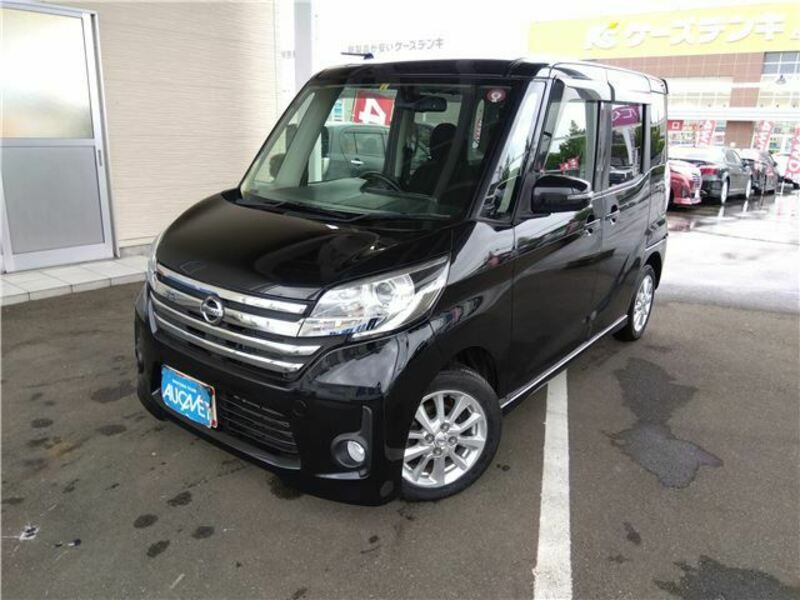 Used 2014 NISSAN DAYZ ROOX B21A | SBI Motor Japan