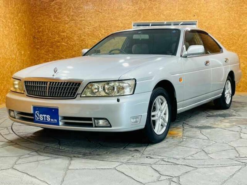 Used 2002 NISSAN LAUREL HC35 | SBI Motor Japan