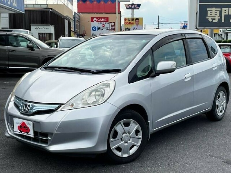 Used 2011 HONDA FIT HYBRID GP1 | SBI Motor Japan