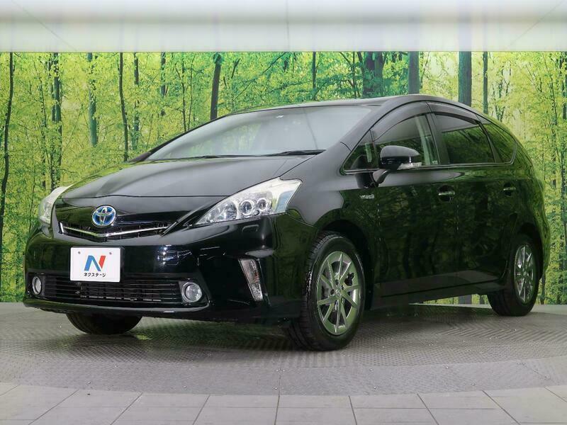 Used 2013 TOYOTA PRIUS ALPHA ZVW41W | SBI Motor Japan
