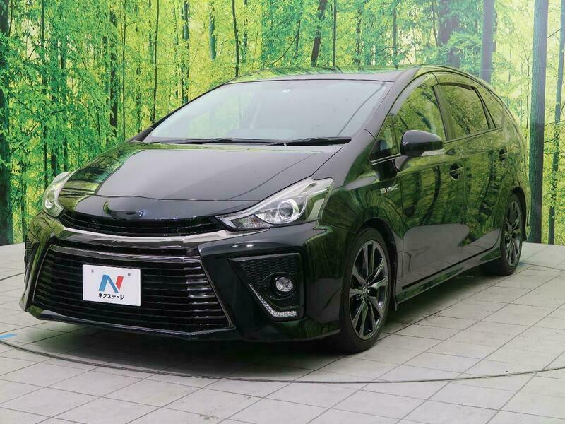 Used 2015 TOYOTA PRIUS ALPHA ZVW41W | SBI Motor Japan
