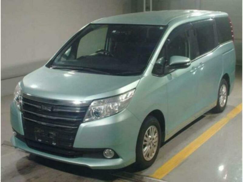Used 2015 TOYOTA NOAH DBA-ZRR80G | SBI Motor Japan