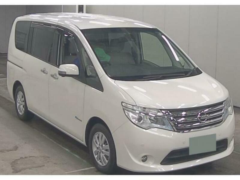 Used 2014 NISSAN SERENA DAA-HC26 | SBI Motor Japan