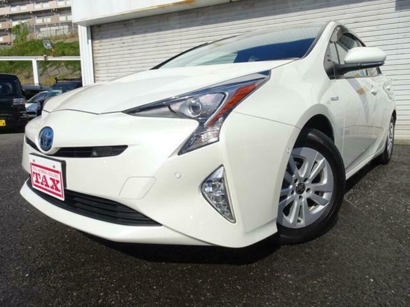 Used 2018 TOYOTA PRIUS ZVW50 | SBI Motor Japan