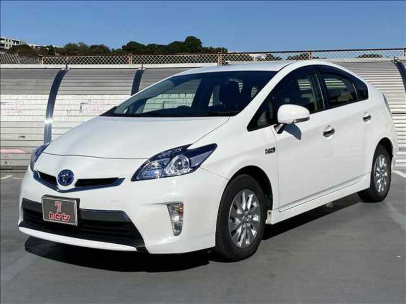 Used 2014 TOYOTA PRIUS PHV DLA-ZVW35 | SBI Motor Japan