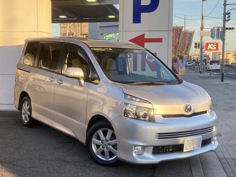 Used 2007 TOYOTA VOXY ZRR70W | SBI Motor Japan