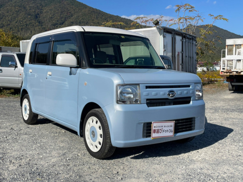 Used 2016 DAIHATSU MOVE CONTE L575S | SBI Motor Japan