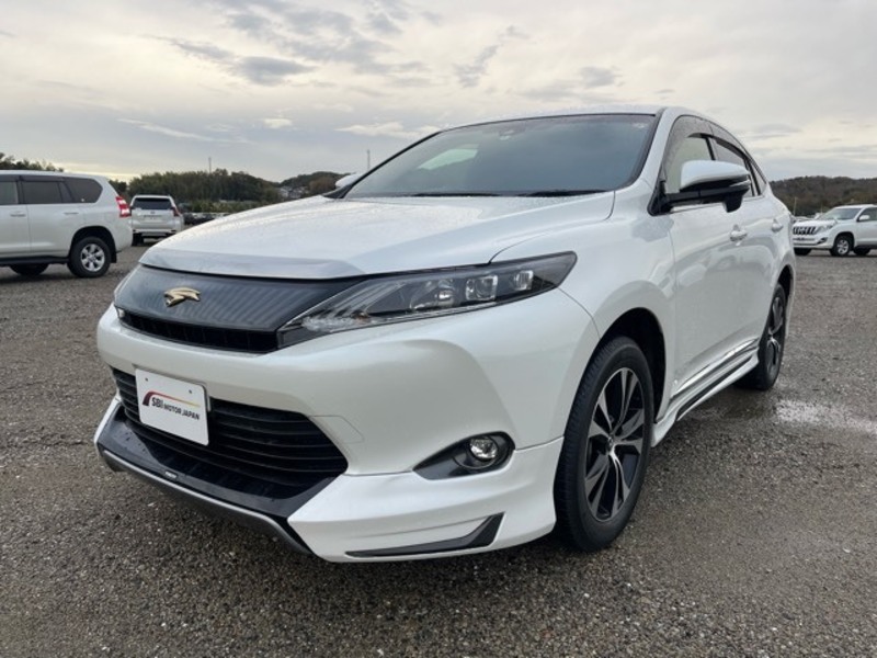 Used 2016 TOYOTA HARRIER ZSU60W | SBI Motor Japan