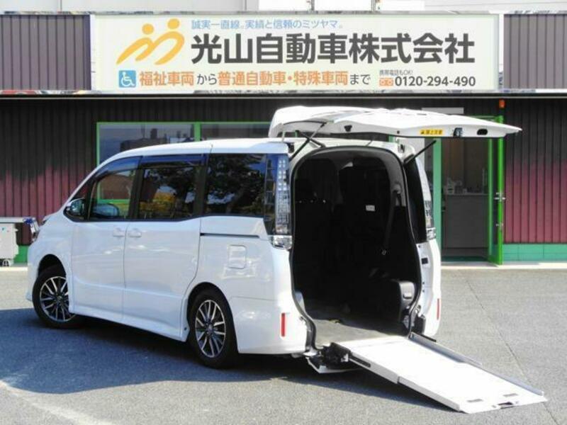 Used 2014 TOYOTA VOXY DBA-ZRR80W | SBI Motor Japan
