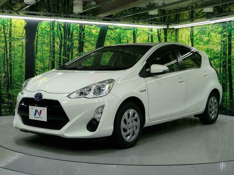 Used 2015 TOYOTA AQUA NHP10 | SBI Motor Japan
