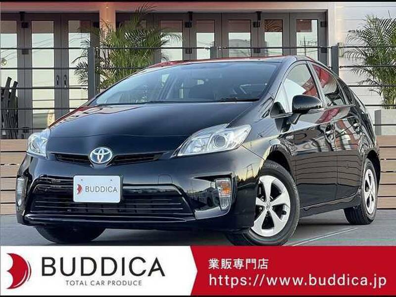 Used 2013 TOYOTA PRIUS ZVW30 | SBI Motor Japan