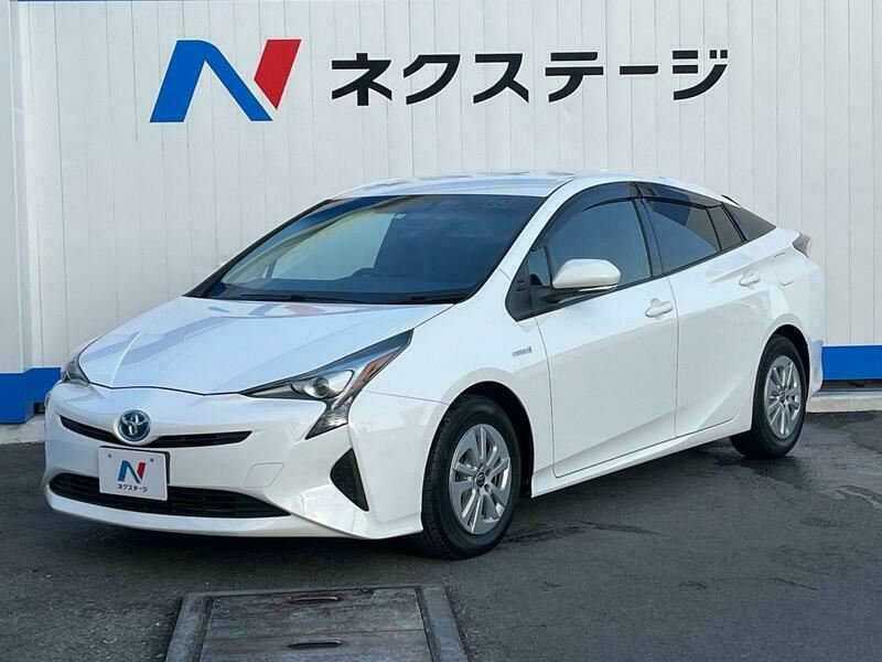 Used 2016 TOYOTA PRIUS ZVW50 | SBI Motor Japan