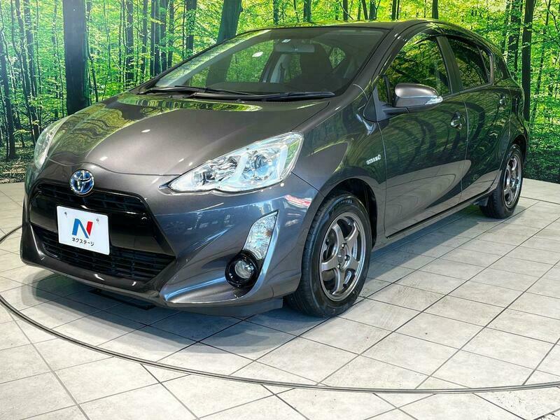 Used 2015 TOYOTA AQUA NHP10 | SBI Motor Japan