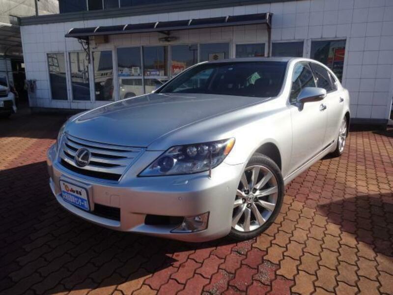 Used 2010 LEXUS LS UVF45 | SBI Motor Japan