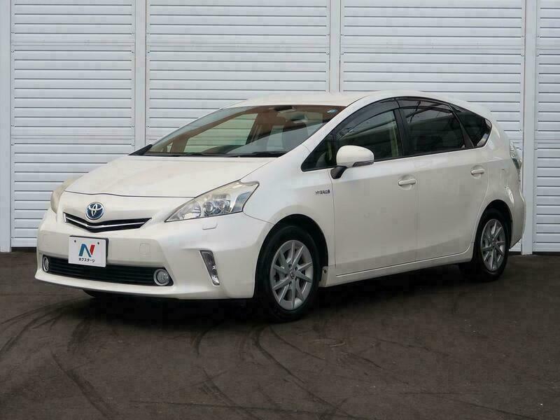 Used 2013 TOYOTA PRIUS ALPHA ZVW41W | SBI Motor Japan