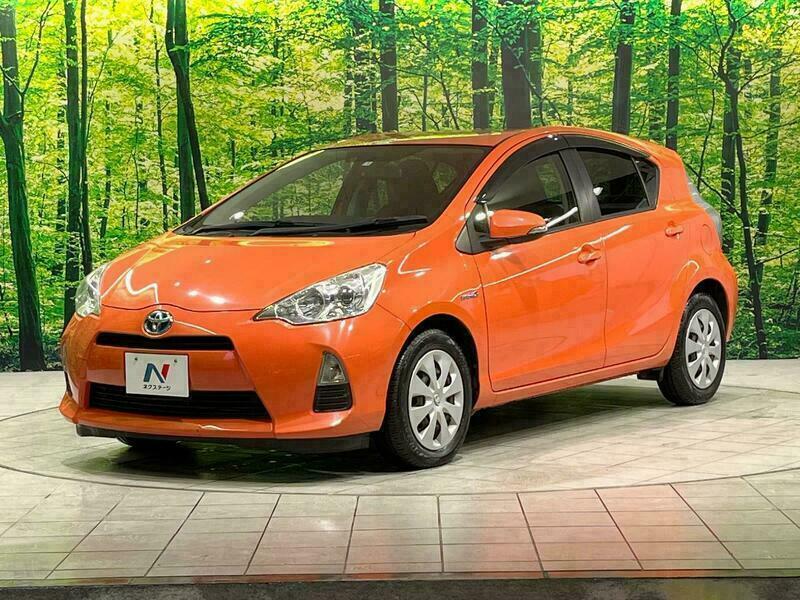 Used 2013 TOYOTA AQUA NHP10 | SBI Motor Japan