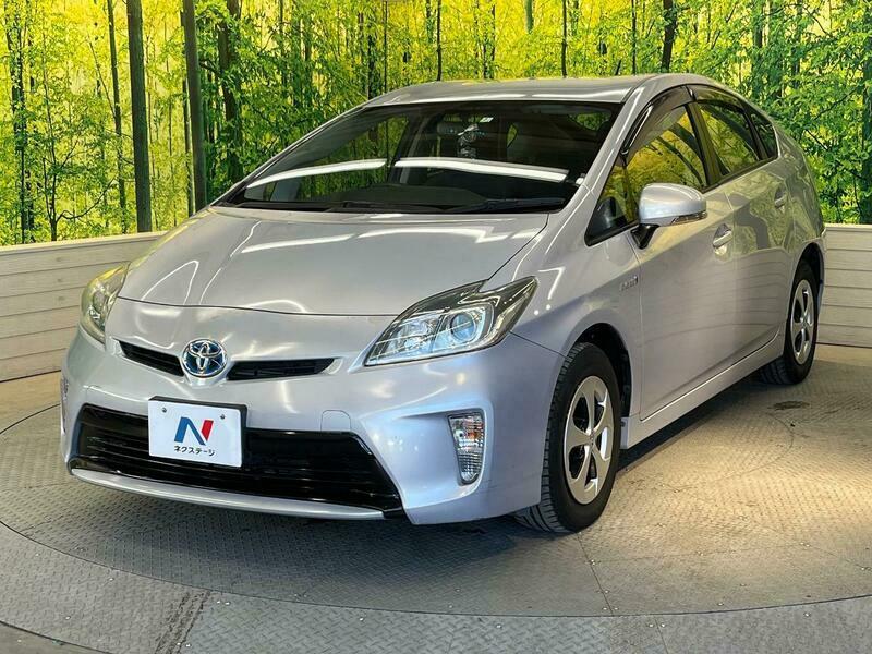 Used 2012 TOYOTA PRIUS ZVW30 | SBI Motor Japan