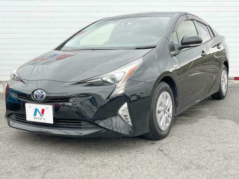 Used 2017 TOYOTA PRIUS ZVW50 | SBI Motor Japan
