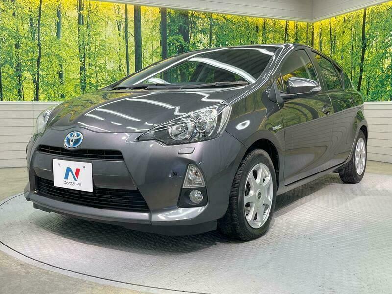 Used 2014 TOYOTA AQUA NHP10 | SBI Motor Japan
