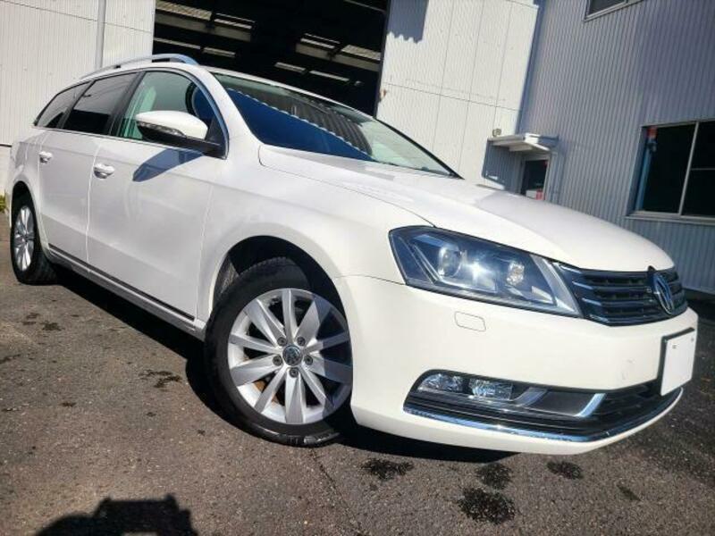 Used 2014 VOLKSWAGEN PASSAT VARIANT DBA-3CCAX | SBI Motor Japan