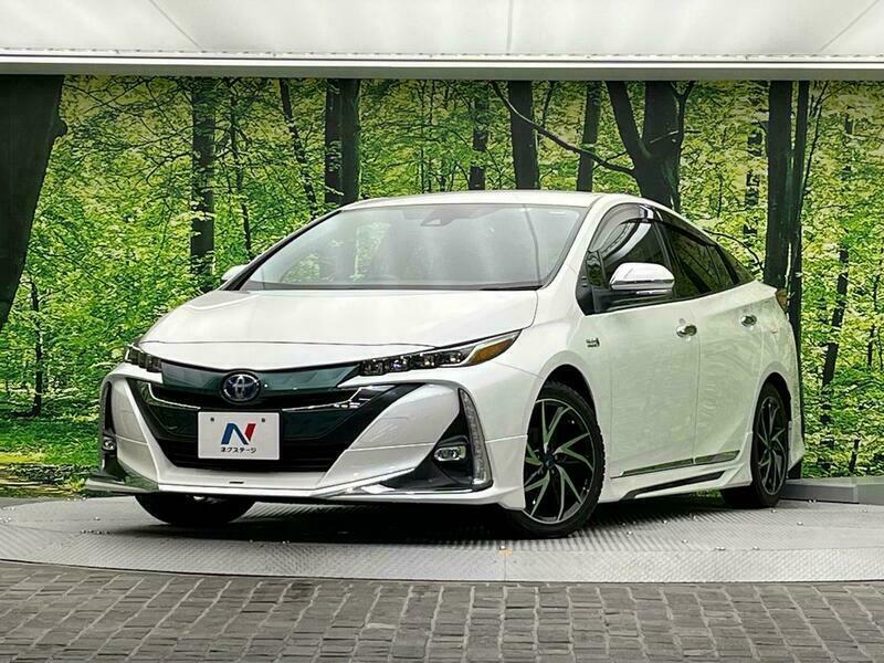 Used 2017 TOYOTA PRIUS PHV ZVW52 | SBI Motor Japan