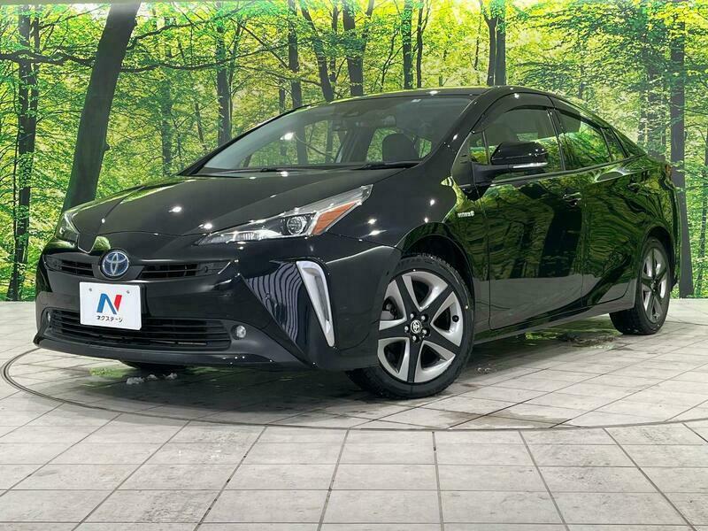 Used 2019 TOYOTA PRIUS ZVW55 | SBI Motor Japan