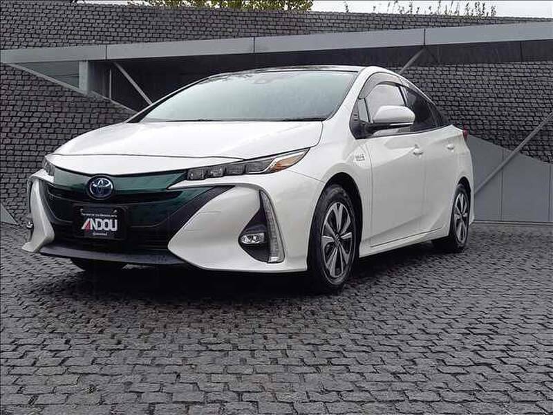 Used 2017 TOYOTA PRIUS PHV ZVW52 | SBI Motor Japan