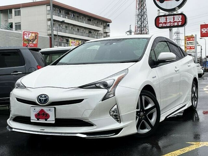 Used 2017 TOYOTA PRIUS ZVW50 | SBI Motor Japan