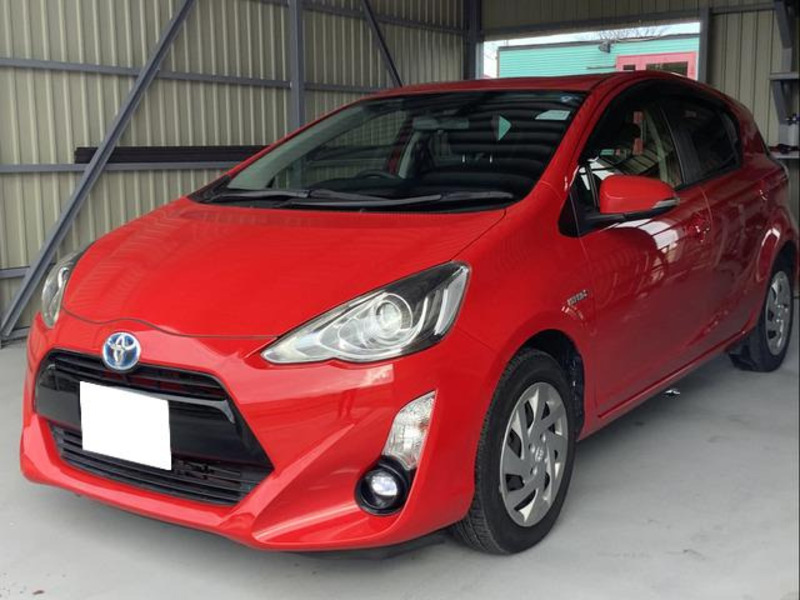 Used 2015 TOYOTA AQUA NHP10 | SBI Motor Japan