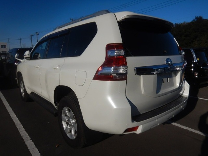 Used 2016 TOYOTA LAND CRUISER PRADO GDJ-GDJ150W | SBI Motor Japan