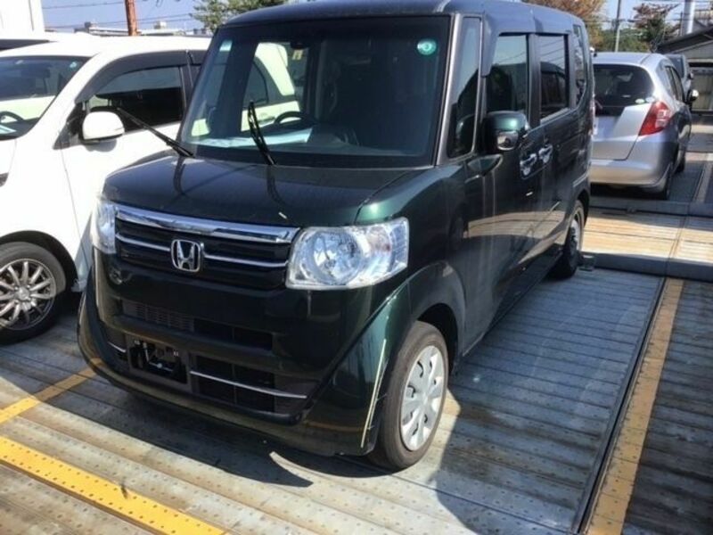 Used 2017 HONDA N BOX JF1 | SBI Motor Japan