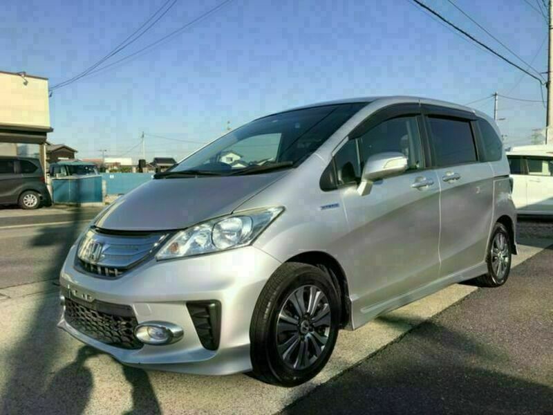 Used 2012 HONDA FREED HYBRID GP3 | SBI Motor Japan