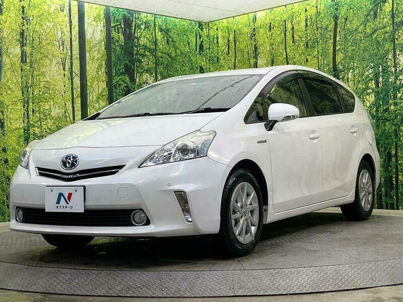Used 2012 TOYOTA PRIUS ALPHA ZVW41W | SBI Motor Japan