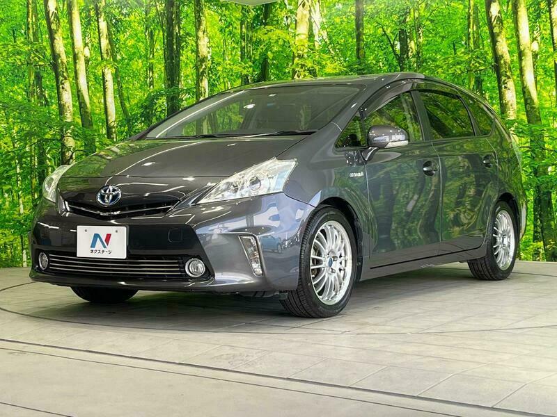 Used 2012 TOYOTA PRIUS ALPHA ZVW41W | SBI Motor Japan