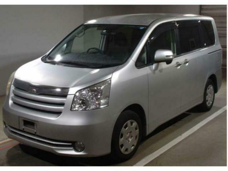 Used 2010 TOYOTA NOAH DBA-ZRR70G | SBI Motor Japan