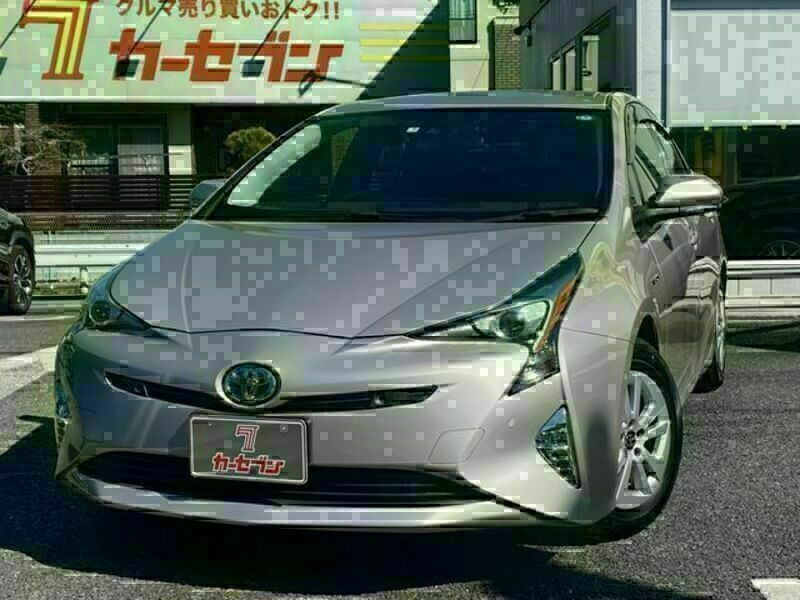 Used 2017 TOYOTA PRIUS ZVW50 | SBI Motor Japan