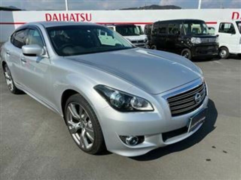 Used 2010 NISSAN FUGA KY51 | SBI Motor Japan