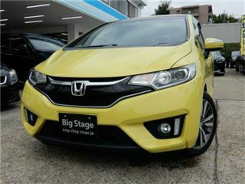 Used 2016 HONDA FIT GP5 | SBI Motor Japan