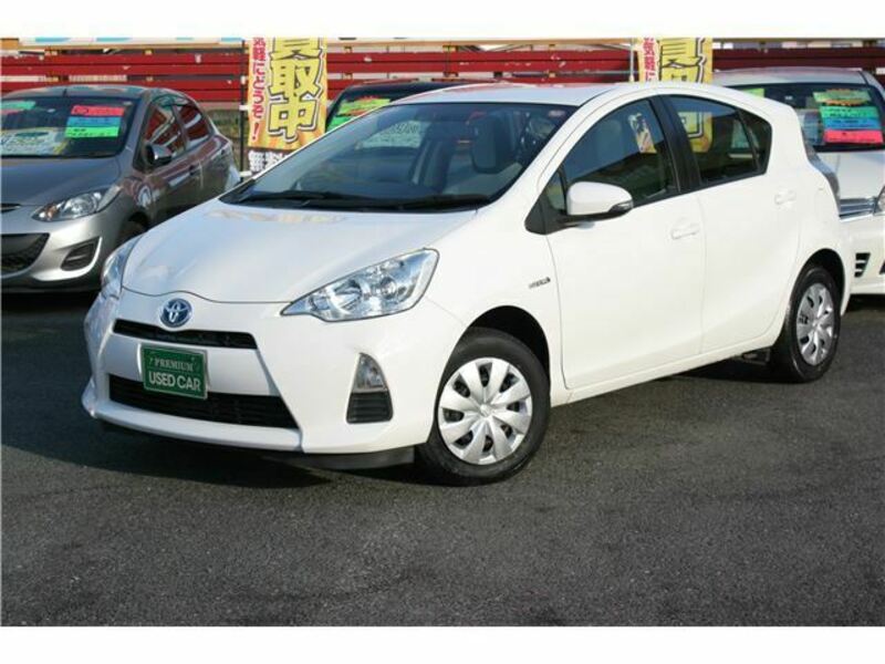 Used 2013 TOYOTA AQUA NHP10 | SBI Motor Japan