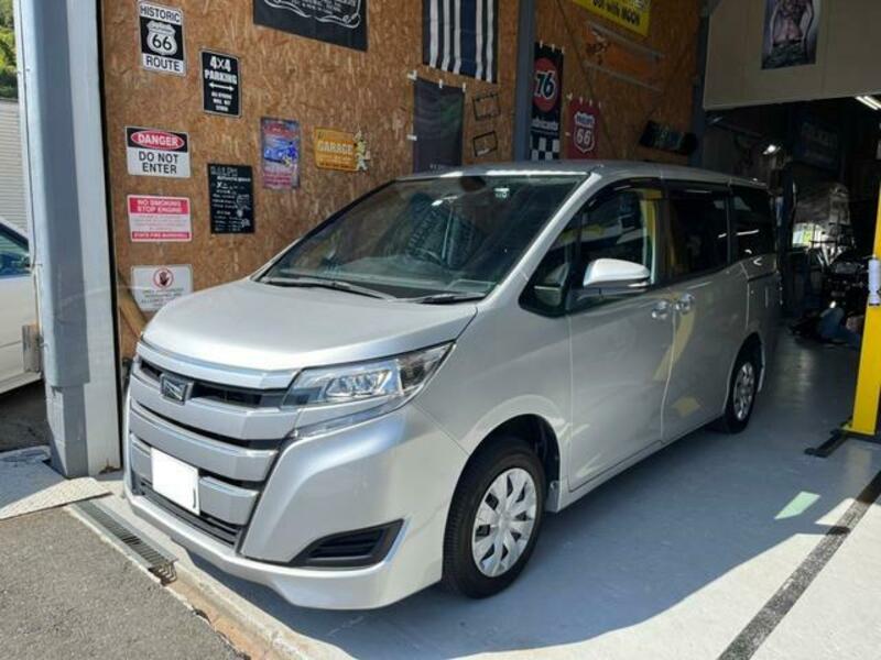 Used 2022 TOYOTA NOAH ZRR80G | SBI Motor Japan