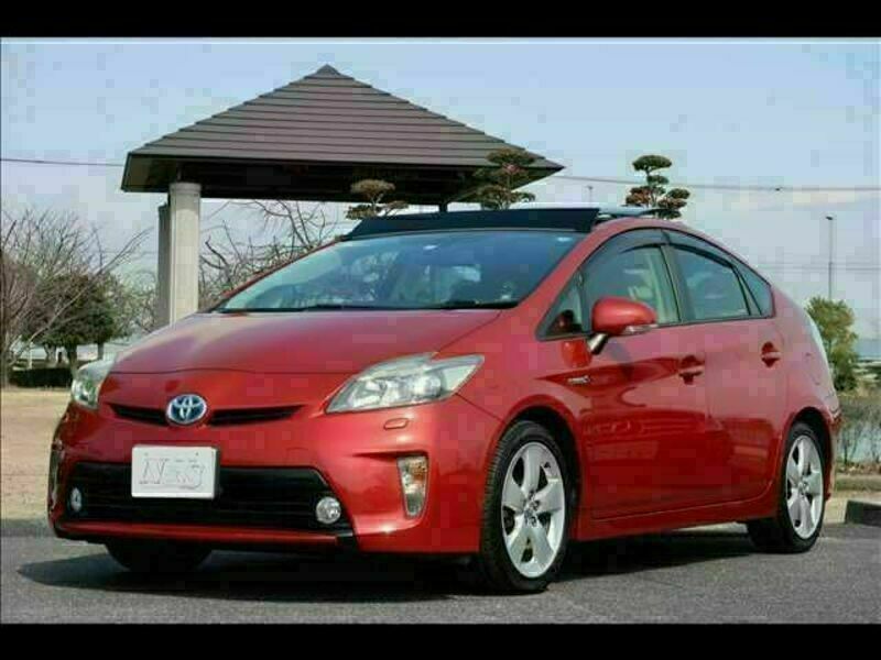 Used 2012 TOYOTA PRIUS ZVW30 | SBI Motor Japan