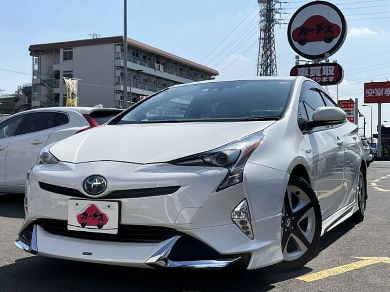 Used 2018 TOYOTA PRIUS ZVW50 | SBI Motor Japan